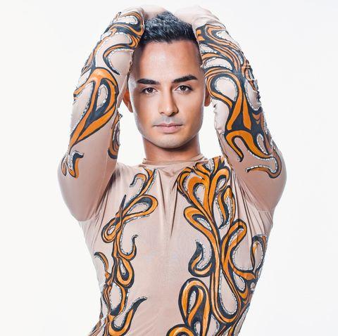 David Abraham: Révolutionnaire de la Danse Orientale
